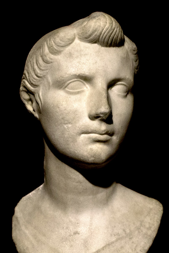 Guida alle acconciature femminili romane. Dalla tarda Repubblica alla ...